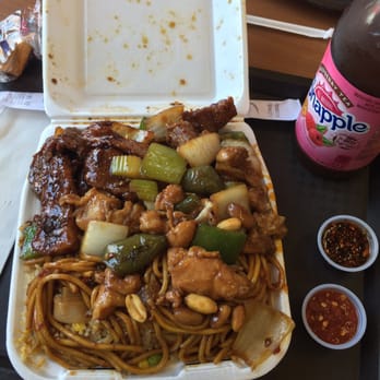 China Express - 15 Photos & 18 Reviews - Chinese - 1800 Marengo St ...