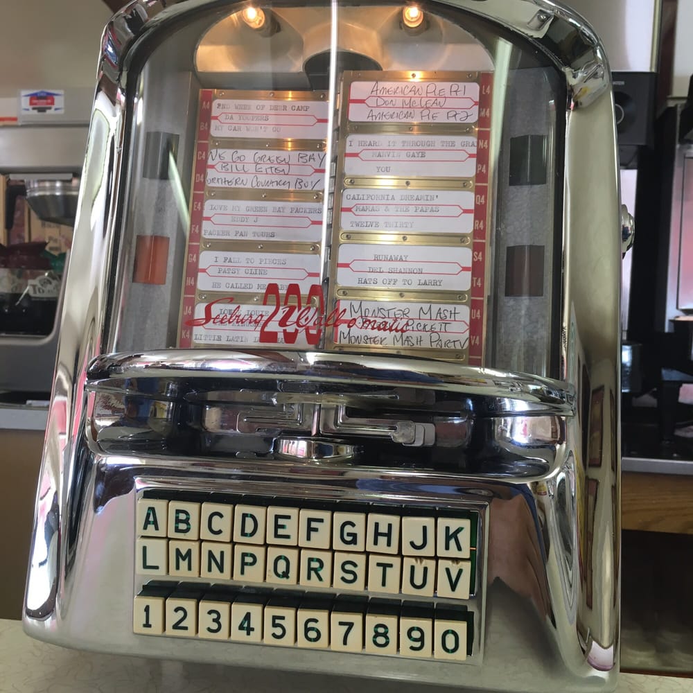 Mickey-Lu-Bar-B-Q - 35 Photos & 68 Reviews - Barbeque - 1710 Marinette ...