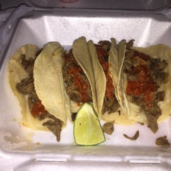 Tacos Gomez - 12 Photos - Food Trucks - 1348-1378 Long St ...