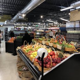 Aroma Market & Catering - 10 Photos & 13 Reviews - Grocery - 9200 ...