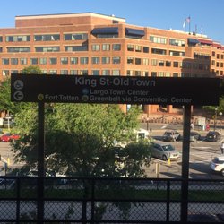 King Street - Old Town Metro Station - 43 Photos & 41 Reviews - Train ...