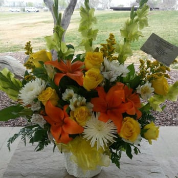 Magnolia Flowers - 69 Photos & 41 Reviews - Florists - 9669 Magnolia ...