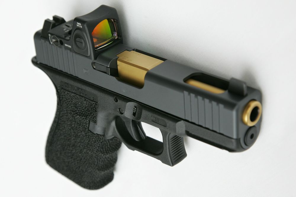 Titanium Gun - 11 Photos - Metal Fabricators - 11649 Riverside Dr ...