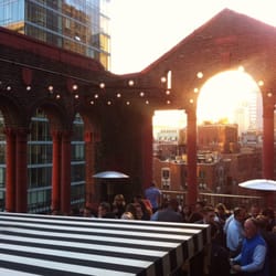 Pod 39 Hotel Rooftop Lounge & Bar - New York, NY, United States. Very ...