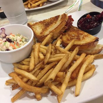 Silver Diner - Order Food Online - 545 Photos & 566 Reviews - Diners ...