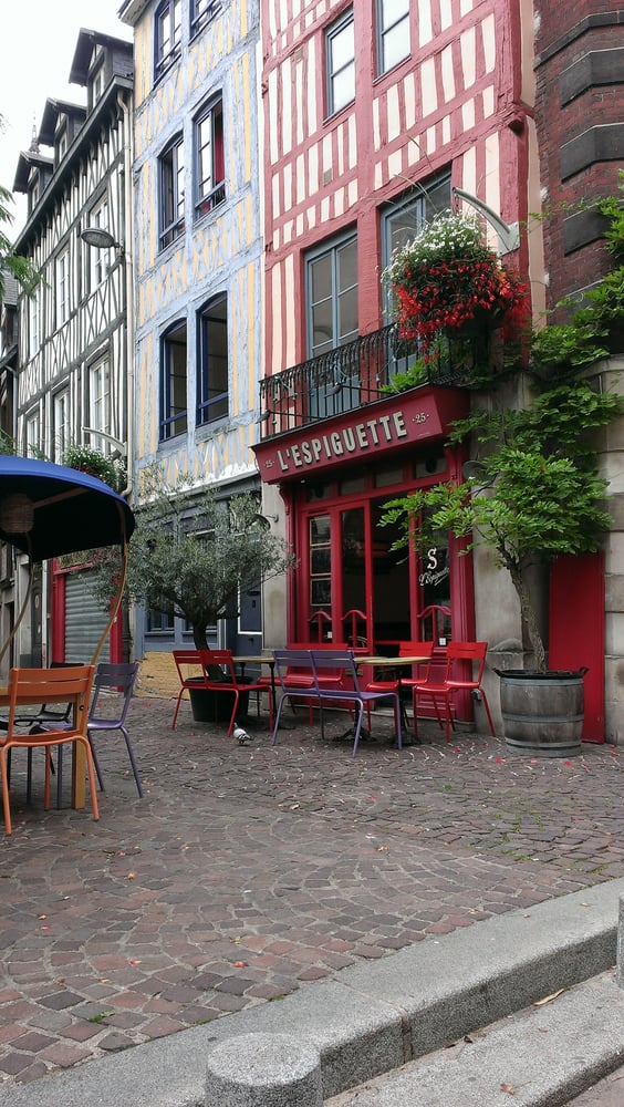 L’Espiguette - 13 Photos & 25 Reviews - French - 24 place St-Amand ...