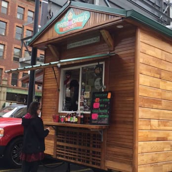 Mama Chow’s Kitchen - 85 Photos & 113 Reviews - Food Trucks - 300 SW ...