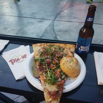 Pin-Up Pizza - 634 Photos & 561 Reviews - Pizza - 3667 Las Vegas Blvd S ...
