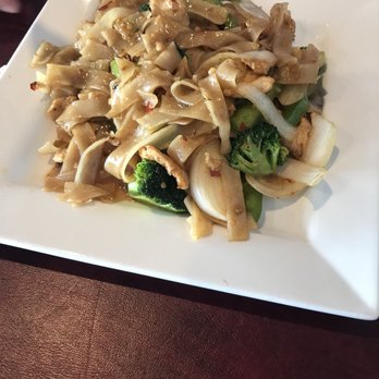 Everyday Thai - 54 Photos & 63 Reviews - Thai - 2926 S Campbell Ave ...