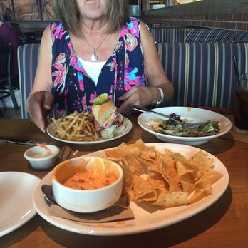 Outback Steakhouse - 26 Photos & 46 Reviews - Steakhouses - 100 N ...