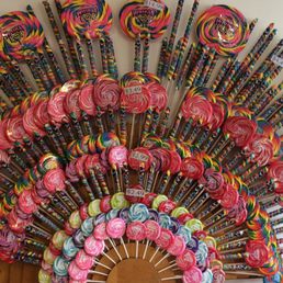 Phillips Candies - 17 Photos & 37 Reviews - Candy Stores - 217 Broadway ...