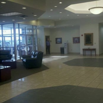 Signature Flight Support - Aviation Services - 4130 E 5th Ave, Columbus ...