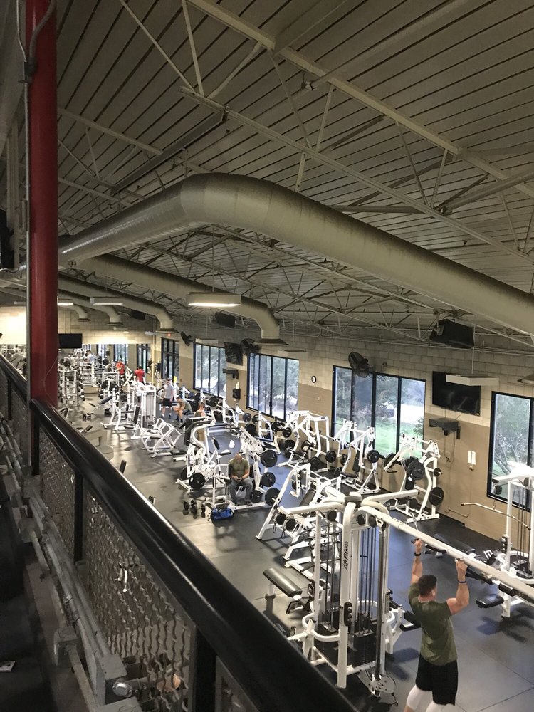 21 Area Fitness Center - 30 Photos & 12 Reviews - Gyms - Camp Pendleton ...