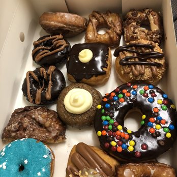 Legendary Doughnuts - 61 Photos & 28 Reviews - Donuts - 1640 NW Gilman ...