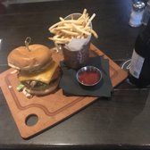 Chelsea Corner - 169 Photos & 211 Reviews - Bars - 4830 McKinney Ave ...