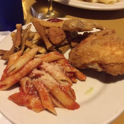 Broaster House - 11 Photos & 20 Reviews - Comfort Food - 263 Pond St ...