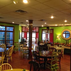 5 Chefs - 16 Photos & 19 Reviews - American (New) - 103 W McGlothlin St ...