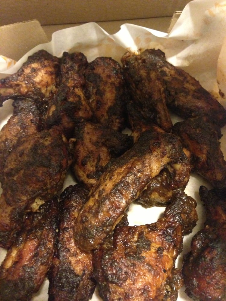 Gino’s Pizza & Wing Machine - Pizza - 2387 Yonge Street, Yonge and ...