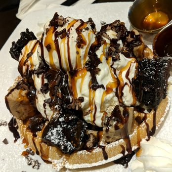 D-Spot Dessert Cafe & Bistro - 177 Photos & 111 Reviews - Desserts - 51 ...