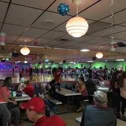 RInk Ratz Skating Rink - 13 Photos - Skating Rinks - 513 SW Keystone Dr ...