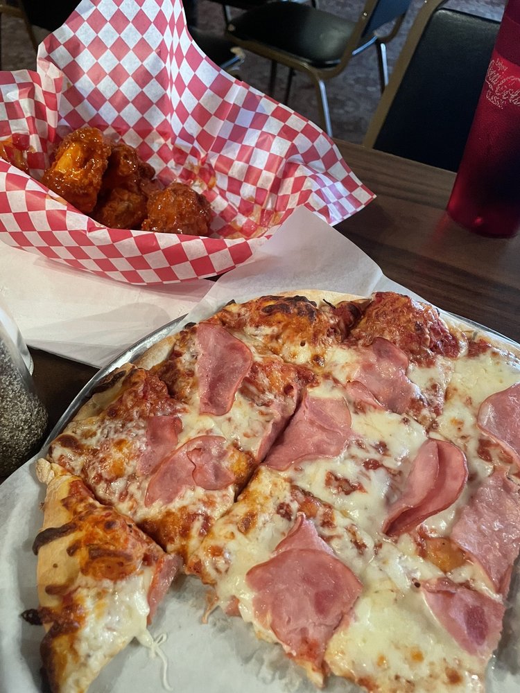 Checkerboard Restaurant Reviews | Pleasantville, IA | One Bite