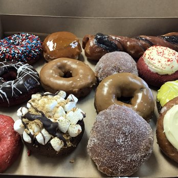 The Donuttery - 3403 Photos & 2739 Reviews - Donuts - 17420 Beach Blvd ...
