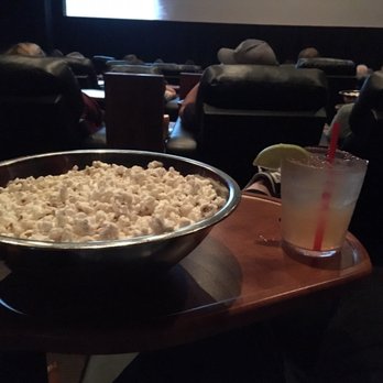 Roadhouse Cinemas - 158 Photos & 426 Reviews - Cinema - 4811 E Grant Rd ...
