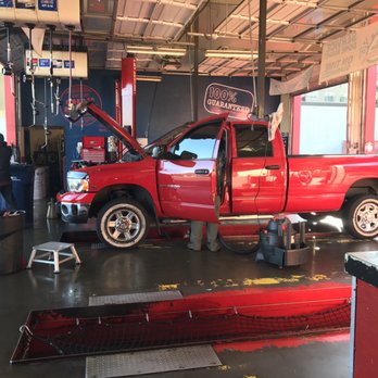 Grease Monkey - 22 Photos & 111 Reviews - Oil Change Stations - 5611 ...
