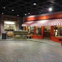 Detroit Historical Museum - 125 Photos & 56 Reviews - Museums - 5401 ...