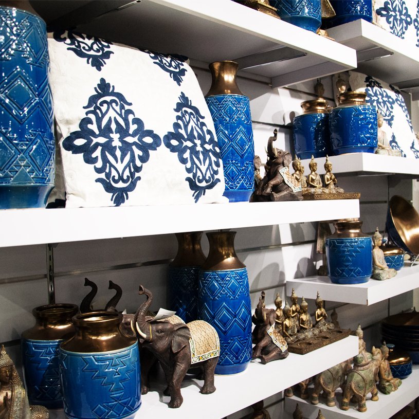 Aliss - 36 Photos & 13 Reviews - Furniture Stores - 118 SE 1st St ...