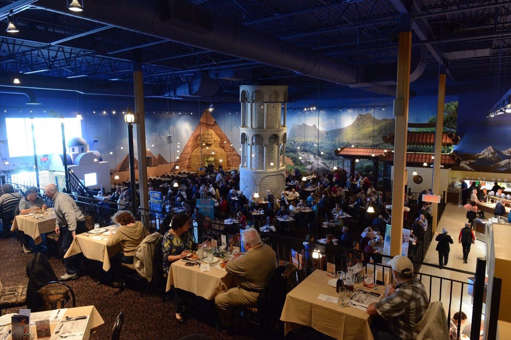 Buffet des Continents - 41 Photos & 17 Reviews - Buffets - 365 La ...