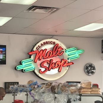 Classics Malt Shop - 354 Photos & 548 Reviews - American (Traditional ...
