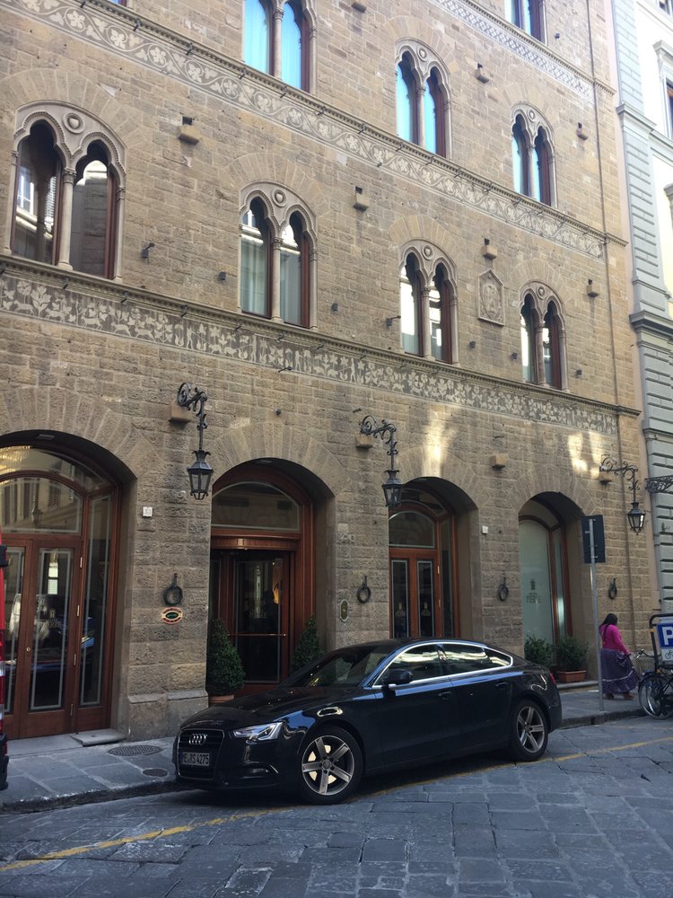 Hotel Pierre - 20 Photos - Hotels - Via dè Lamberti 5, Duomo, Florence ...