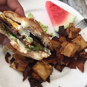 Dirty Food Eatery - 40 Photos & 27 Reviews - Breakfast & Brunch - 3070 ...