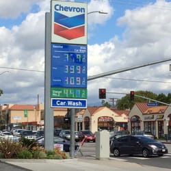Chevron Food Mart of North Hollywood - 14 Photos & 30 Reviews - Grocery ...