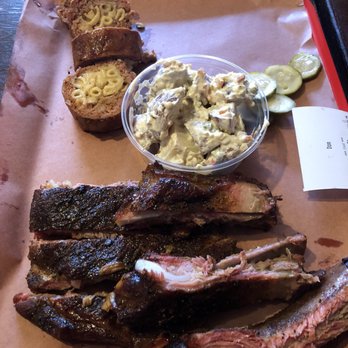 Mike’s BBQ - 481 Photos & 73 Reviews - Barbeque - 1703 S 11th St, East ...