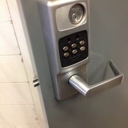 D & D Lock & Hardware - Keys & Locksmiths - 456 Main St, Wilmington, MA ...