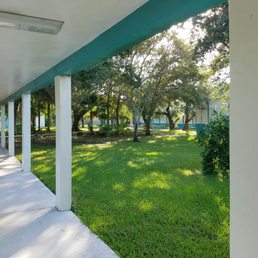 Avocado Elementary School - 10 Photos - Elementary Schools - 16929 SW ...