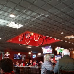 Red Oak Pub and Restaurant - 35 Photos & 51 Reviews - Burgers - 250 ...