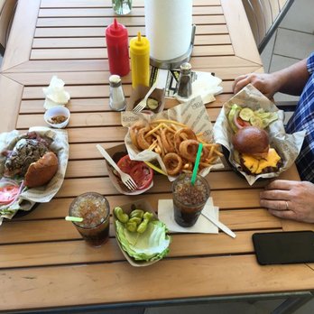 Superburger - 167 Photos & 406 Reviews - Burgers - 1501 4th St, Santa ...