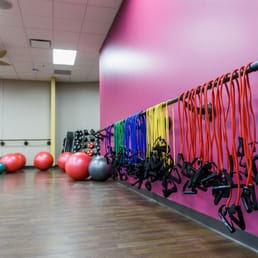 Mount Carmel Fitness Center - 11 Photos - Gyms - 7100 Graphics Way ...