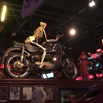 The Vortex Bar And Grill - Midtown - 1075 Photos & 1370 Reviews ...