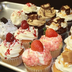 Edita’s Cakes - Desserts - 30661 Hoover Rd, Warren, MI - Phone Number ...