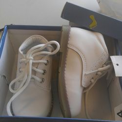 Fabco Shoes - Shoe Stores - 2375 Arthur Ave, Belmont, Bronx, NY - Phone ...