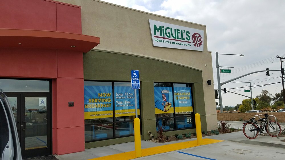 Miguel’s Jr - 21 Photos & 33 Reviews - Mexican - 17815 Van Buren Blvd ...