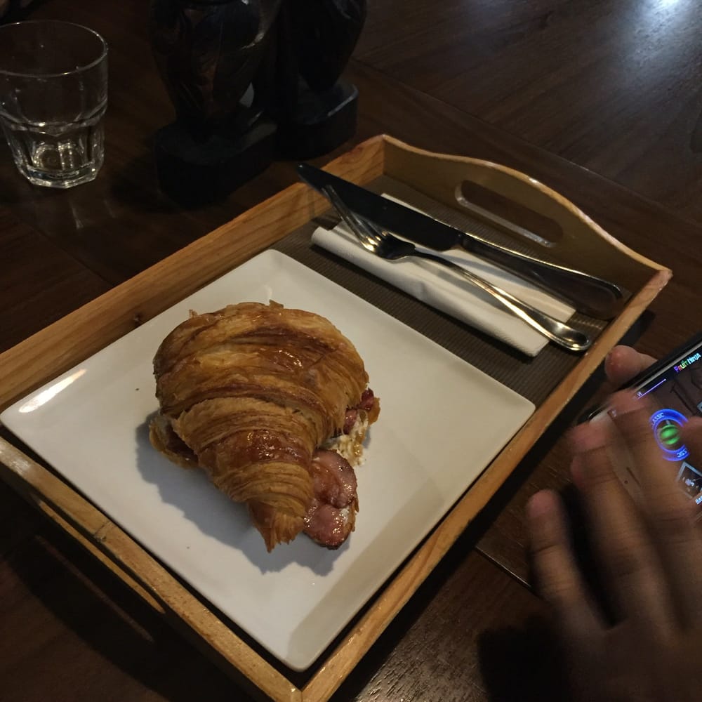 The Curator - 50 Photos & 28 Reviews - Cocktail Bars - 134 Legaspi cor ...