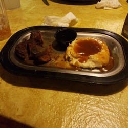 Hoss’s Steak & Sea House - 11 Photos & 18 Reviews - Steakhouses - 1261 ...