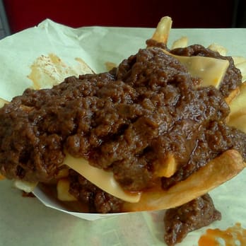 Tommys Chili Cheese Fries