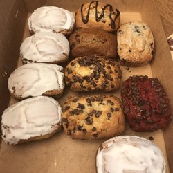 Donna’s Donuts - 54 Photos & 126 Reviews - Bakeries - 2106 Main St ...