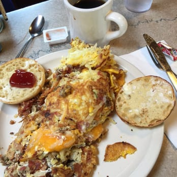 Franks Diner - 272 Photos & 282 Reviews - Diners - 508 58th St, Kenosha ...